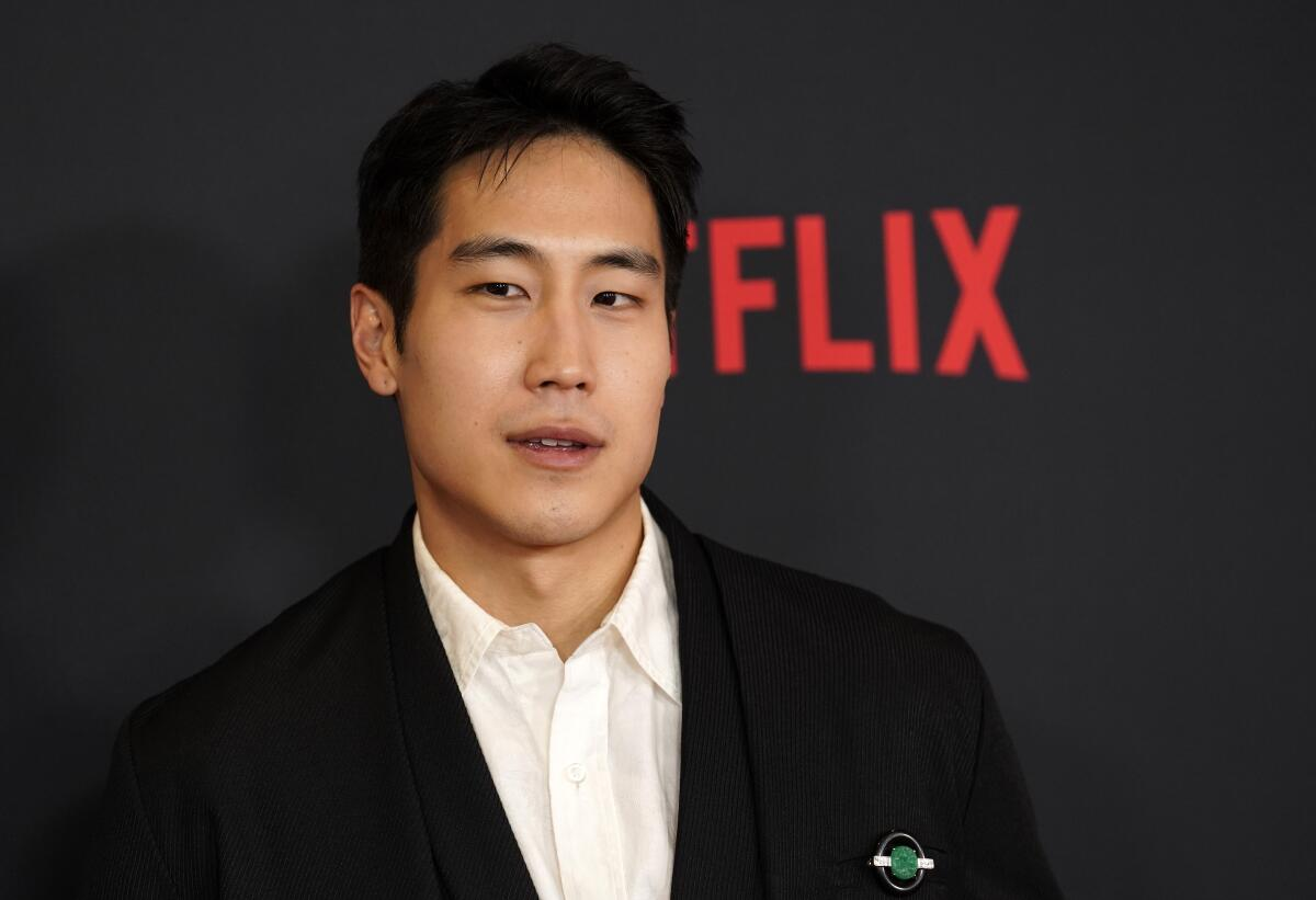 Diễn viên đóng Jesse trong phim The Last of Us cho biết là chưa chơi ...