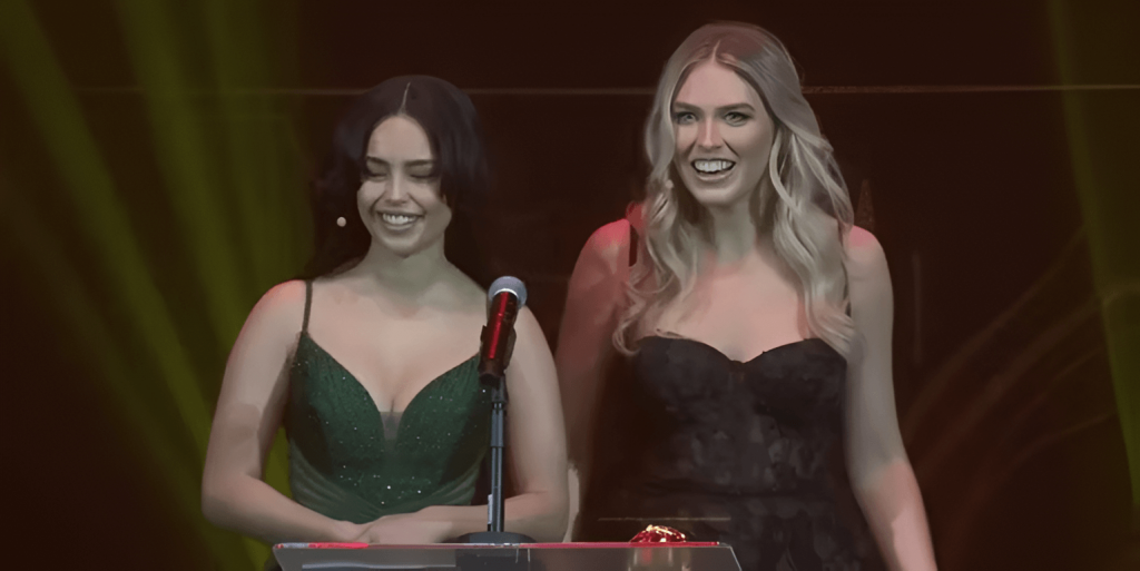 Streamer QTCinderella bị cấm trong 41 phút - GAMELADE